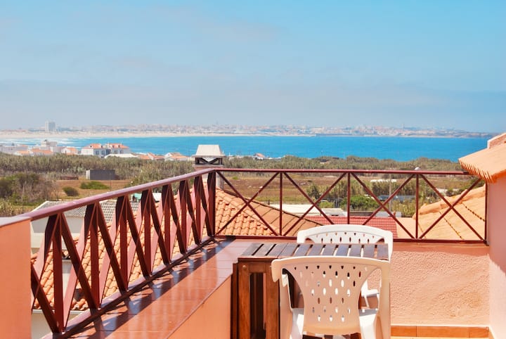 António Apartment, Baleal: Balcony With A View - Ferrel
