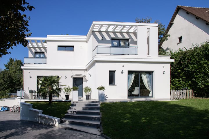 Maison Contemporaine /Piscine - Sucy-en-Brie