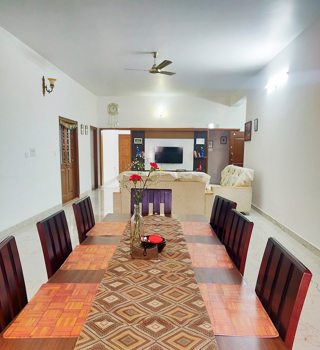 Hesaraghatta Grass Farm Holiday Rentals & Homes - Karnataka, India | Airbnb