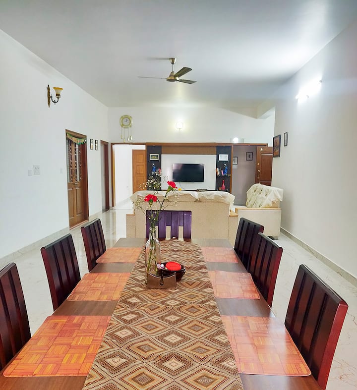 Mintpatch - A Warm Spacious Home In Rmv 2nd Stage - Bangalore