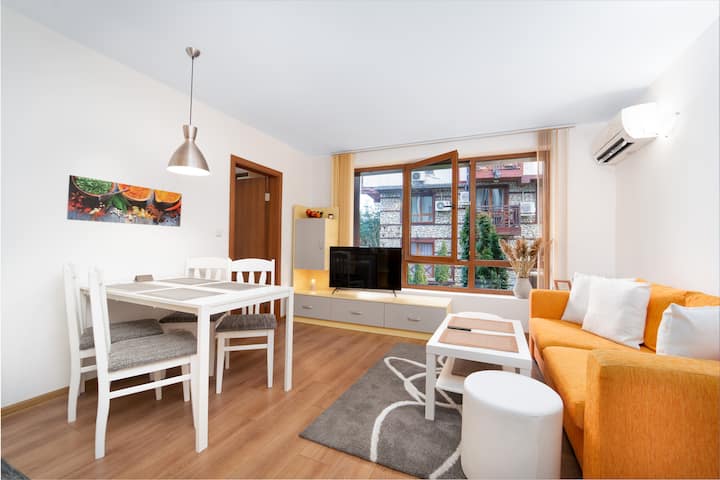 Central Apartment \ Terrace - Bansko