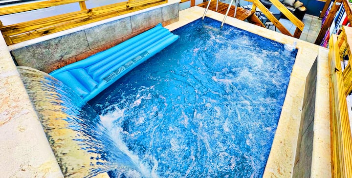 New Rumba House,private Second Floor/pool W Heater - Bayamón