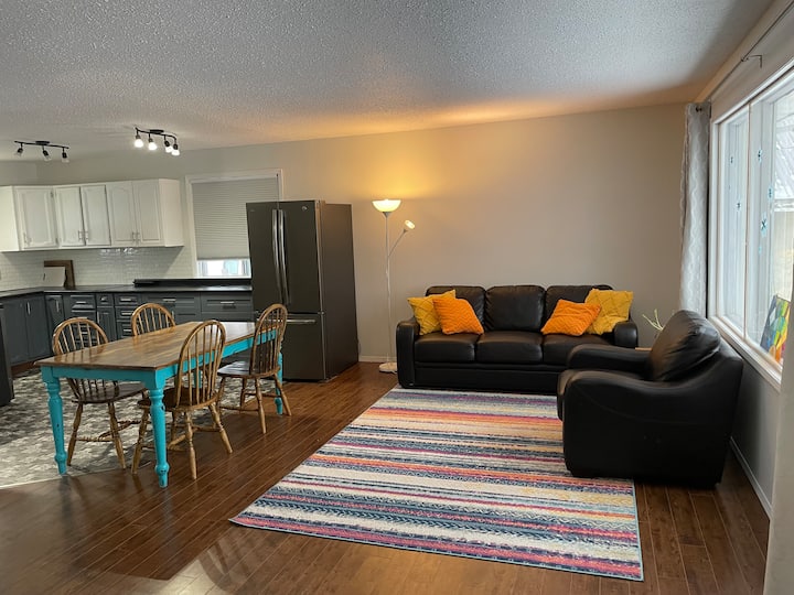 Large Furnished Home - North Battleford
