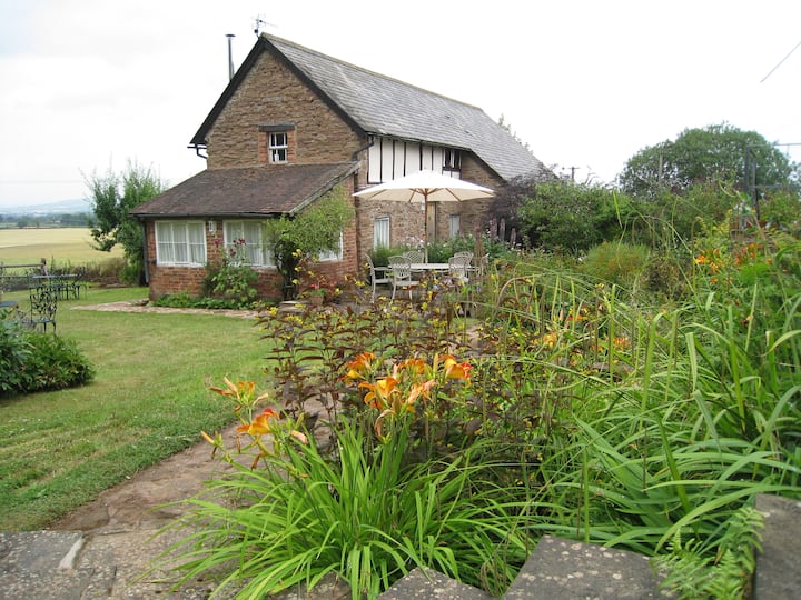 Raddle Bank Barn - Leominster