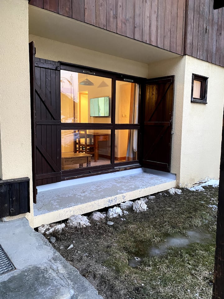 Appartement Rez-de-chaussée & Vue Sur Piste - Modane