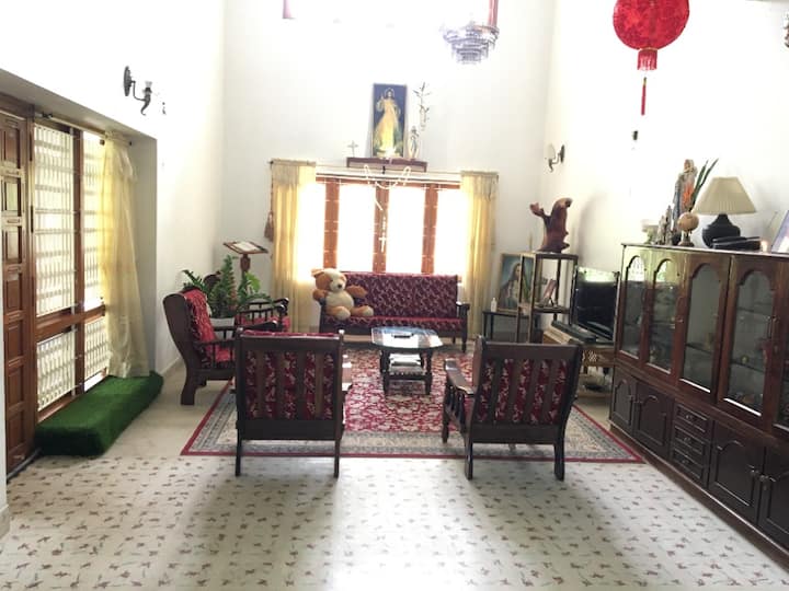 White Butterfly - The Boutique Home Stay - Attingal