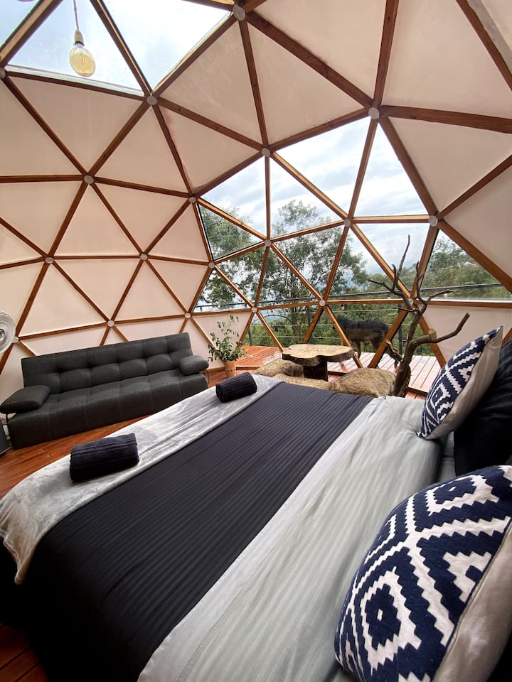 Fascinante Glamping Con Jacuzzi De Hidromasajes - Anolaima
