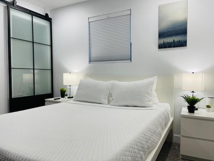 Northern Chic 1br/1ba | Near Downtown + Parking - Flagstaff