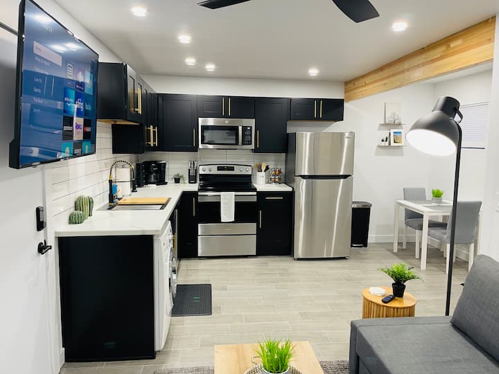 Northern Chic 1br/1ba | Near Downtown + Parking - Flagstaff