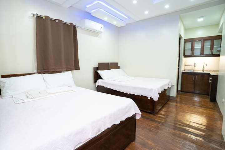 Cozy Batangas Resort Walking Distance To The Beach - Lobo