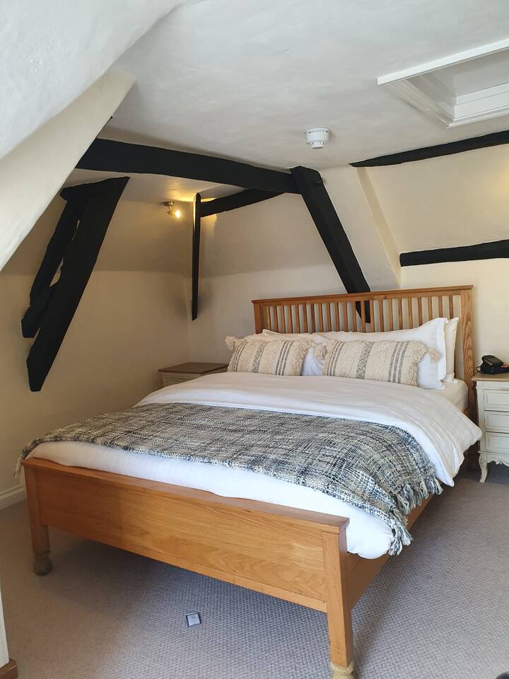 The Old Thatch Inn - Chagford