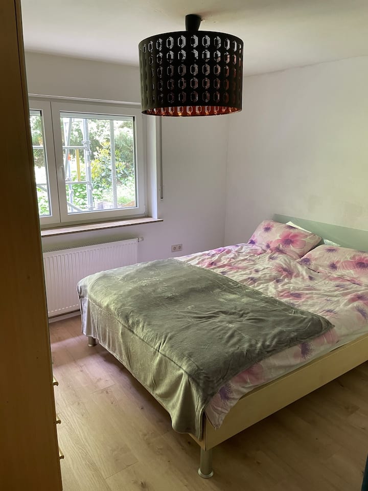 Wohnung In Ruhiger Lage - Bayern