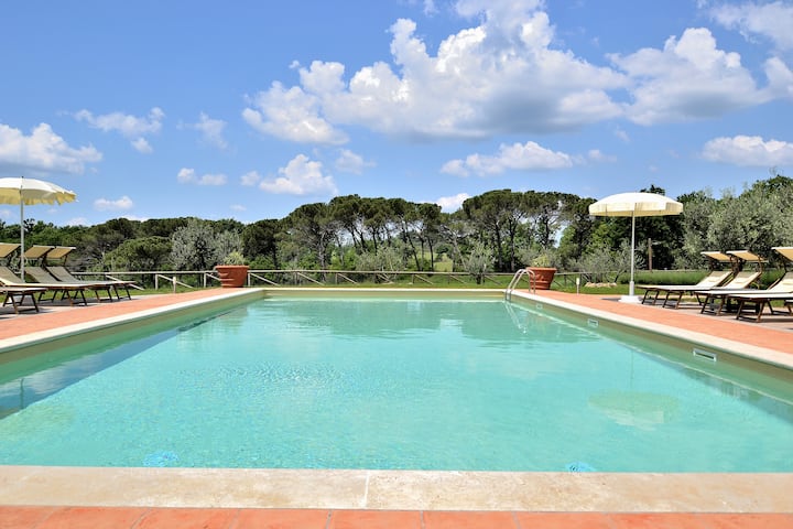 Authentic Tuscan Barn 3 Bedrooms 3 Bathrooms - San Gimignano