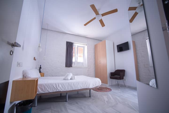 Habitación Doble Superior Con Balcón - Sevilla, España