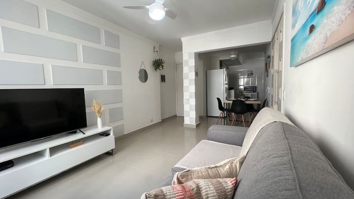 Apto Pé Na Areia Pitangueiras - Wifi - Garagem - Guarujá