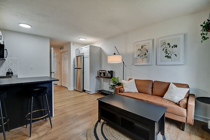 St. Clair Cutie | 1 Bed, 1 Bath, Pet-friendly! - Indiana (State)