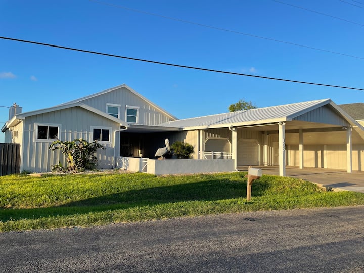 Copano Pelican's Roost - Rockport, TX