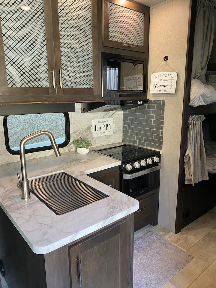 Pismo Coast Village Rv Rental Or Other Locations - Clovis, CA