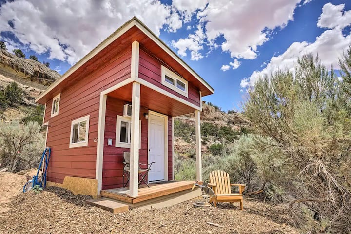 The Tiny @ The Wizard's Paradox 1 Hr To Moab - Colorado