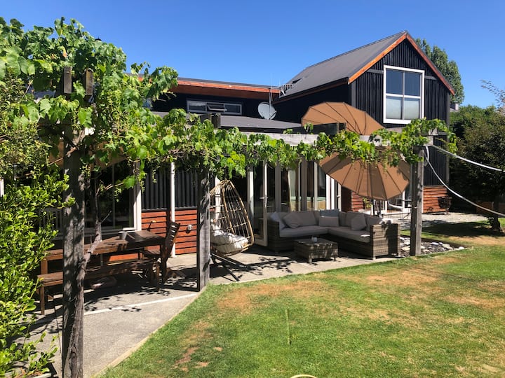 Perfect For 2 Families - Arrowtown