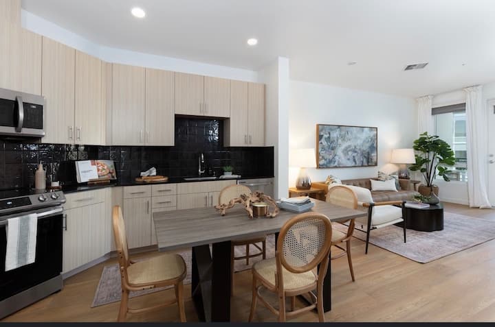 Luxury Sunnyvale Santa Clara Apt - Sunnyvale, CA