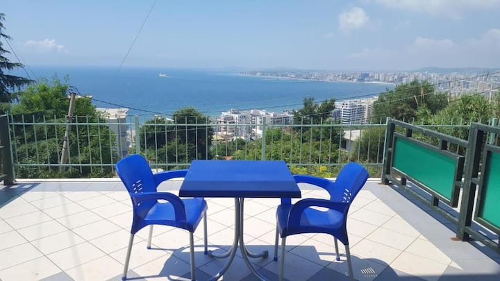Residenca Juli: Seaview 1-bedroom Apartment Nr.2 - Vlorë
