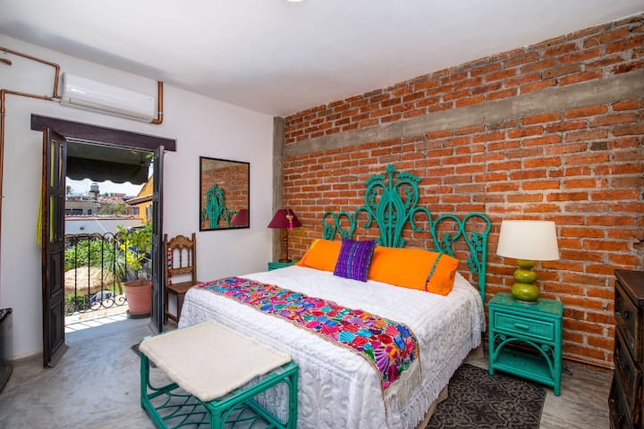 Casa Colibrí - El Mar Room W/pool Access - Puerto Vallarta