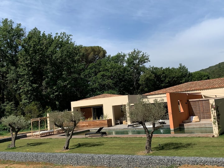 Superbe Villa
Proche St Tropez - La Croix-Valmer