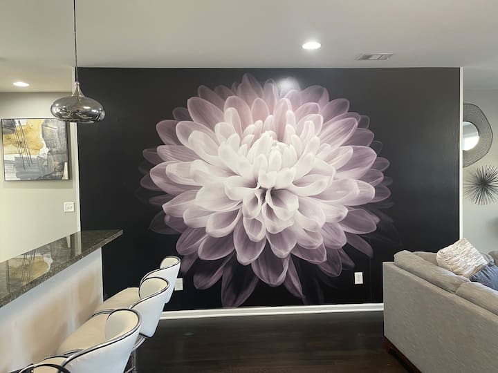 Prime Location For Conferences, Concerts & Games - Atlanta, GA