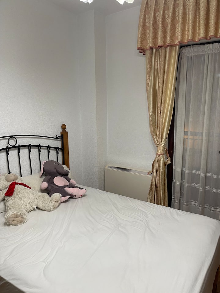 Habitación En Pleno Centro - Meco