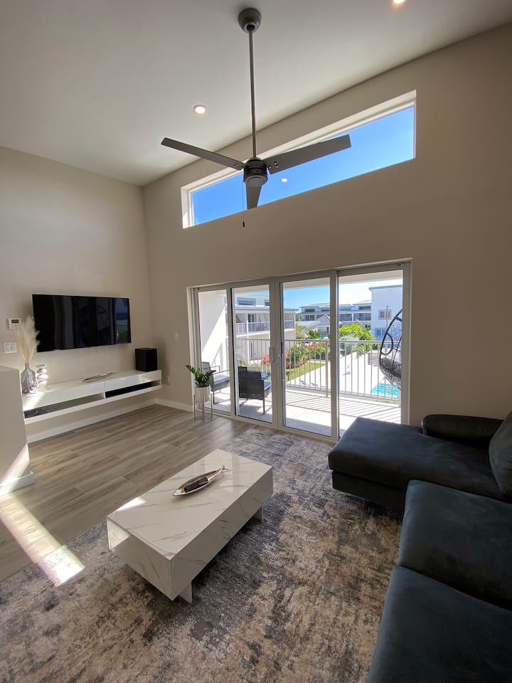 Where Paradise Awaits You In Grand Cayman - ケイマン諸島