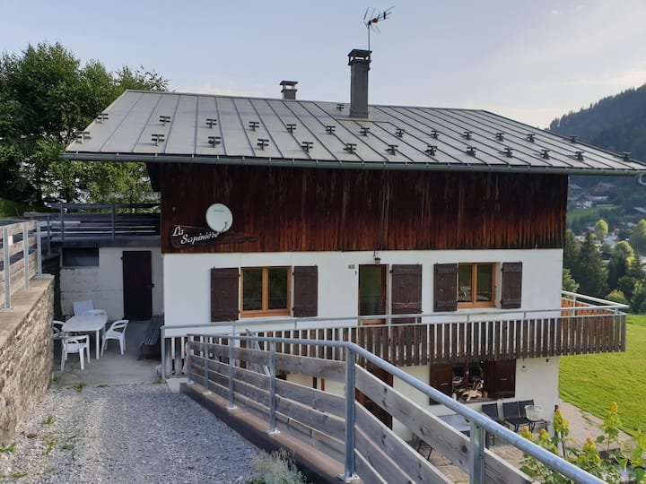 Chalet Au Pied Des Pistes 80 M² - La Giettaz