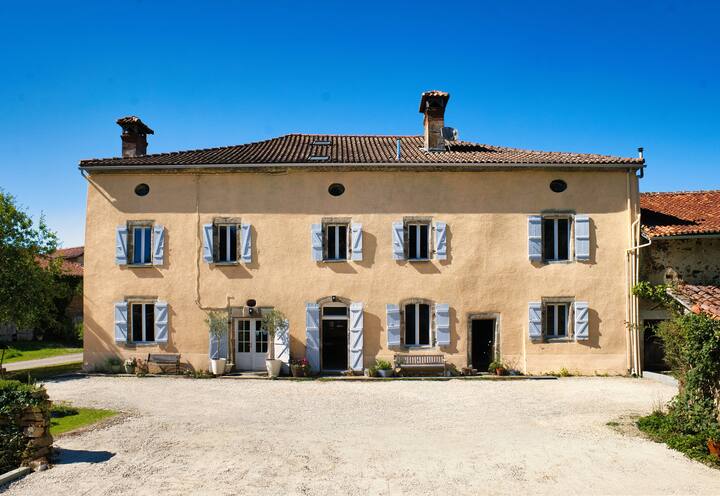 Stunning 15th Century Manoir In South West France - Esse