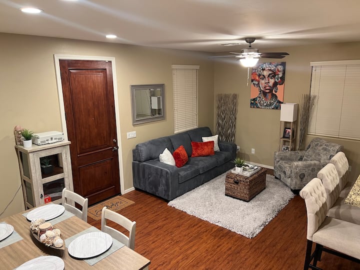 Cozy Home Directly Off Hwy. - Apache Junction