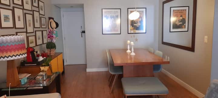 Charmoso Apto A 5 Min Da Praia - Balneário Camboriú