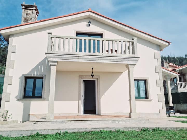 Villa Lucerna, Rental House In Pantin Valdoviño - Cedeira