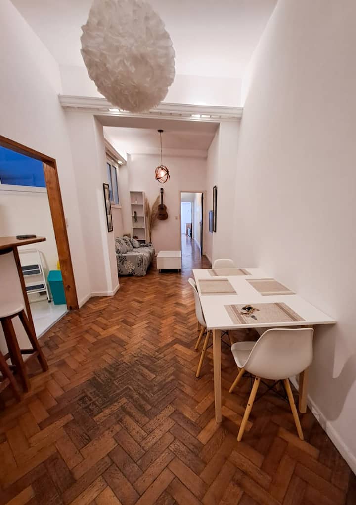 Spacious Central 2br Place - Buenos Aires