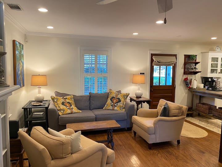 Tucked Away Cottage - Augusta, GA