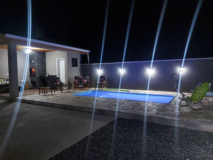 Conjunto De 3 Casas Com Piscina. - イタプア