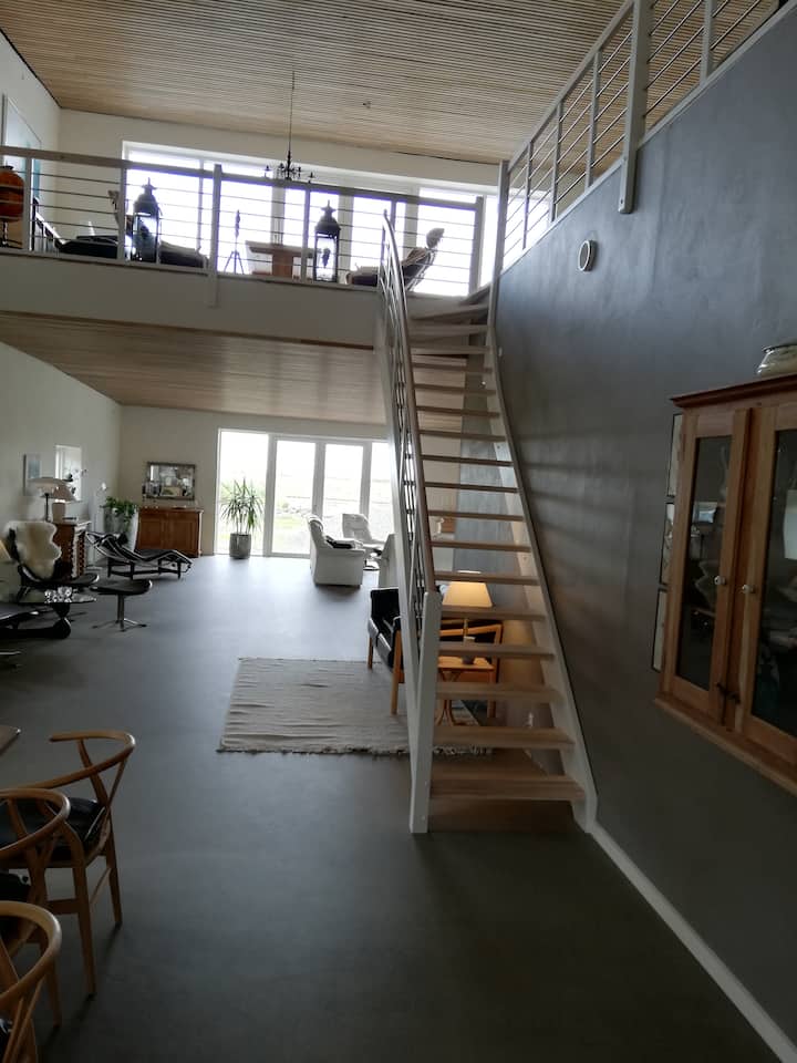 Hus Med Egen Strand - Hou