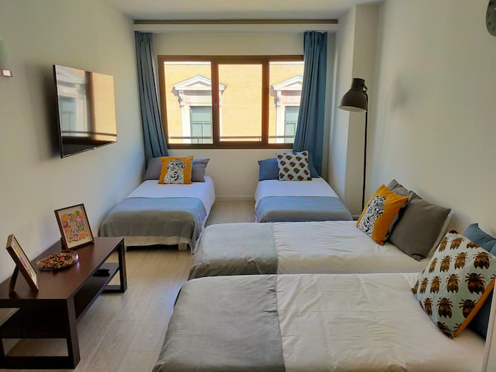 Best Location In Madrid City - Madryt