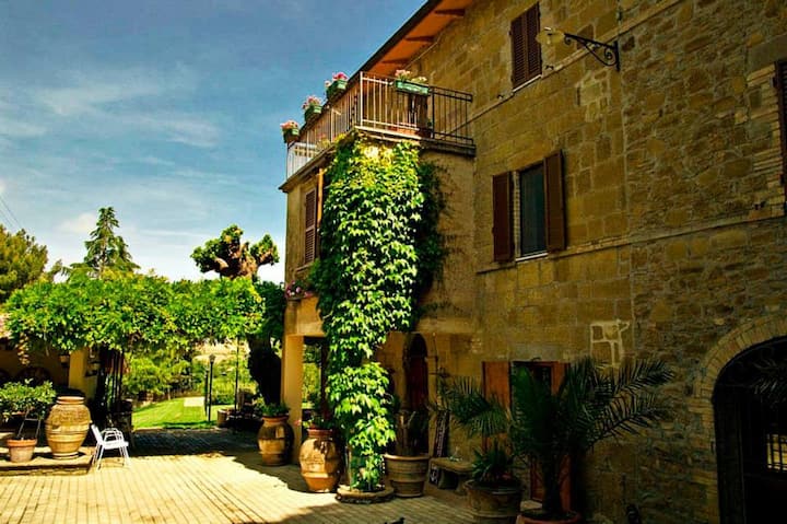 Agriturismo Centro Olistico La Collina Di Pilonico - Perugia