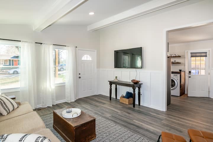 Private Cottage Near Downtown (2) - Raleigh, NC