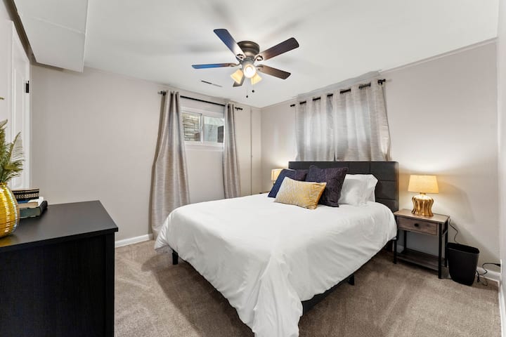 Cozy & Chic! Renovated 2 Bed, 1ba - Englewood, CO
