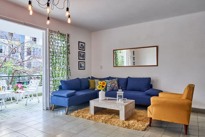 Great Location In Havana/vedado/big Nice Balcony - La Habana