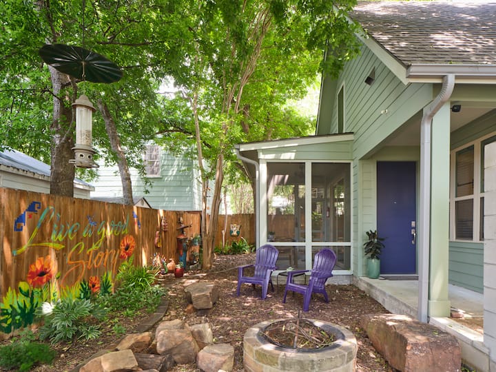 Private Tiny Home; Central Atx ; 5 Miles Downtown - Austin, TX