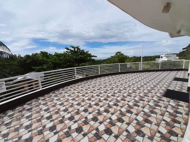 Gh-12pax(6rms)4 Individual Units Condo Type Fullyf - Camiguin