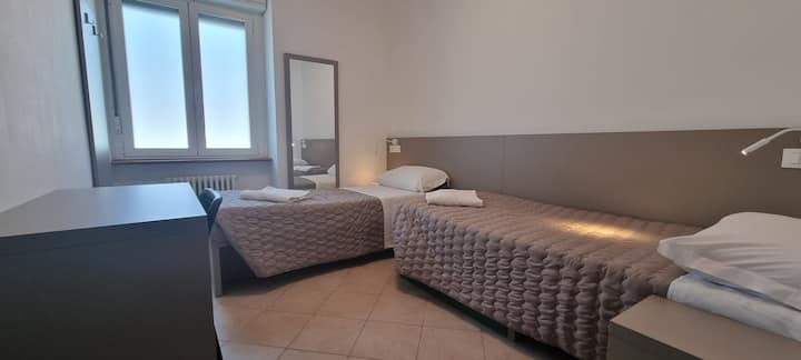Camera Doppia -Ostello Di Trento - Trient