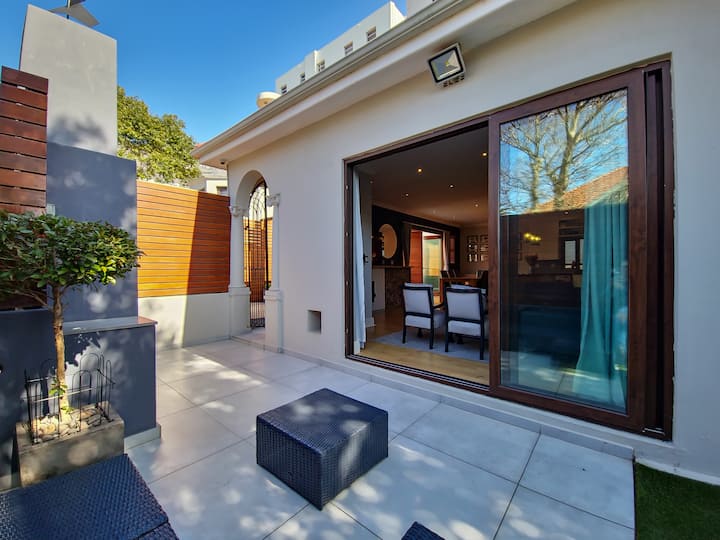 Cottage 8 - Stylish Lock Up And Go In The City - 開普敦