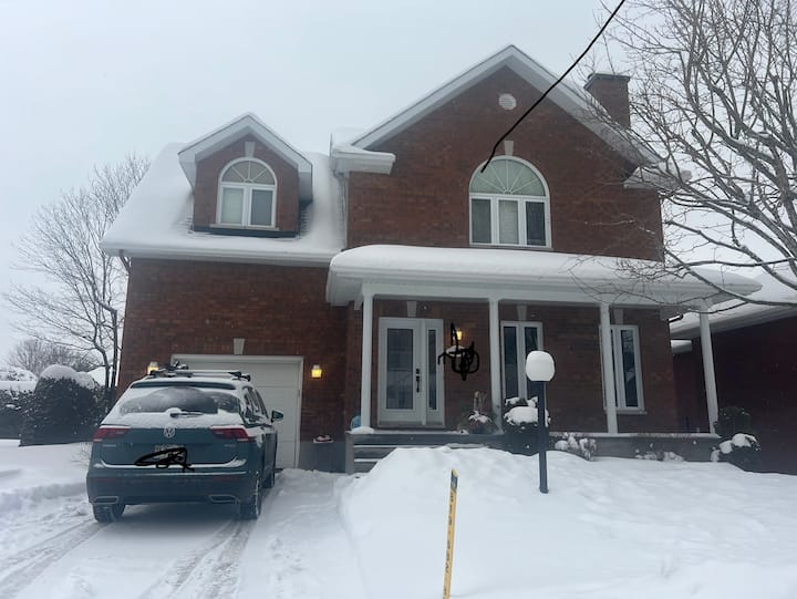 Home You Won’t Want To Leave! - Ottawa